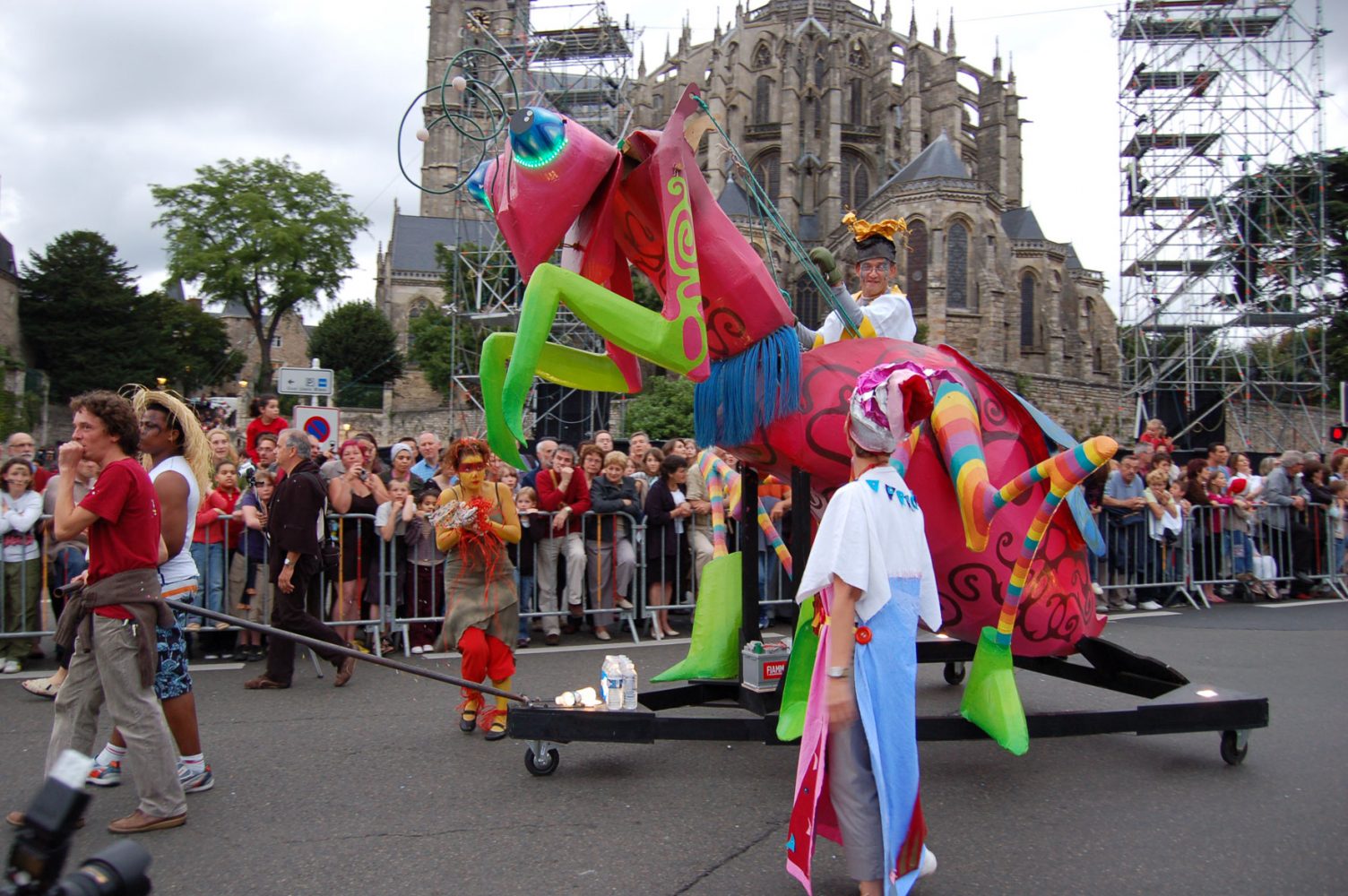 Chars Carnaval de la Compagnie Youplaboum - Compagnie Youplaboum ...